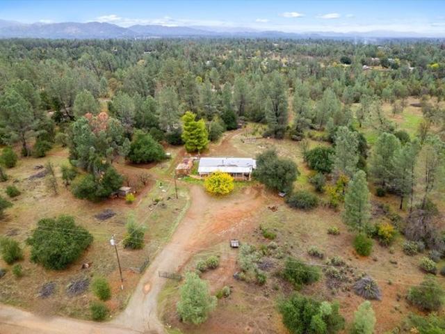 16578 Blue Horse Rd, Anderson, CA 96007
