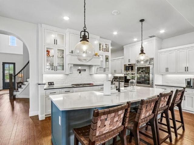 1657 Lilac Lane