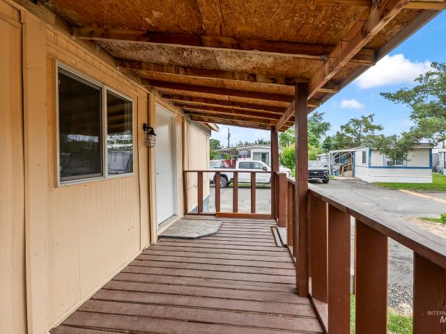 16581 N White Pine St 102