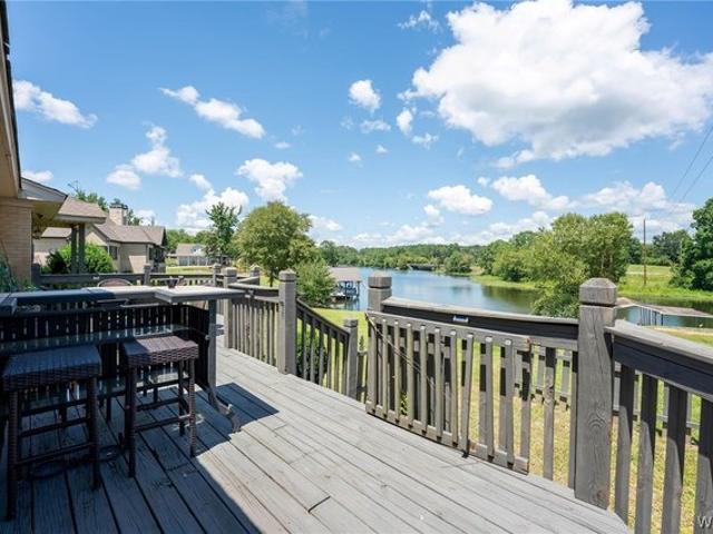 16584 Kathryn Lane Dr, Northport, AL 35475
