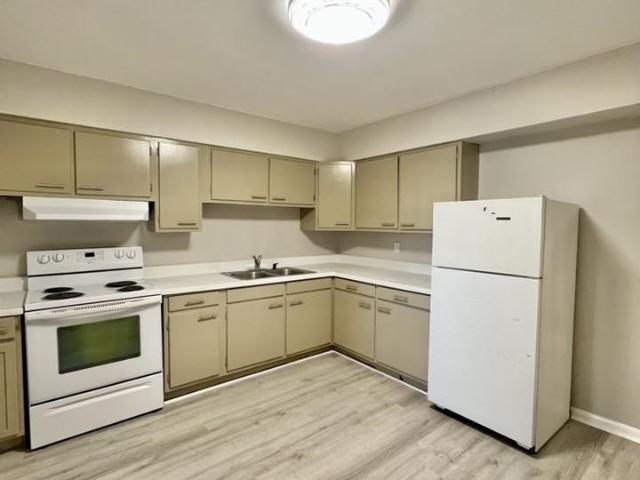 1658 Maywick 2 Bedroom Apartment for Rent at 1658 Maywick View Ln, Lexington, KY 40504