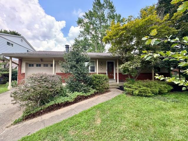 1658 Yellowglen Dr, Anderson Township, OH 45255