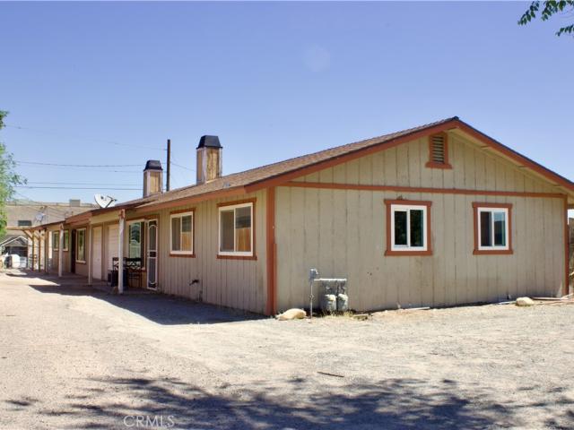 16594 Vine St, Hesperia, CA 92345 | MLS #IG26076 | Compass