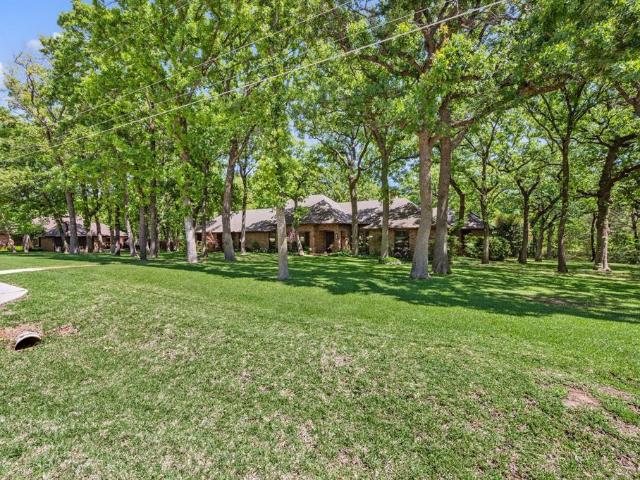 1659 Creekside Dr, Southlake, TX 76092 | MLS #21234 | Compass