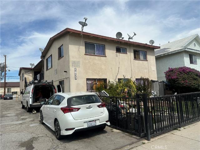 1659 W 207th St, Torrance, CA 90501 | MLS #SB26069 | Compass