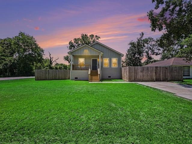 16503 Braddocks Rd, Cypress, TX 77429