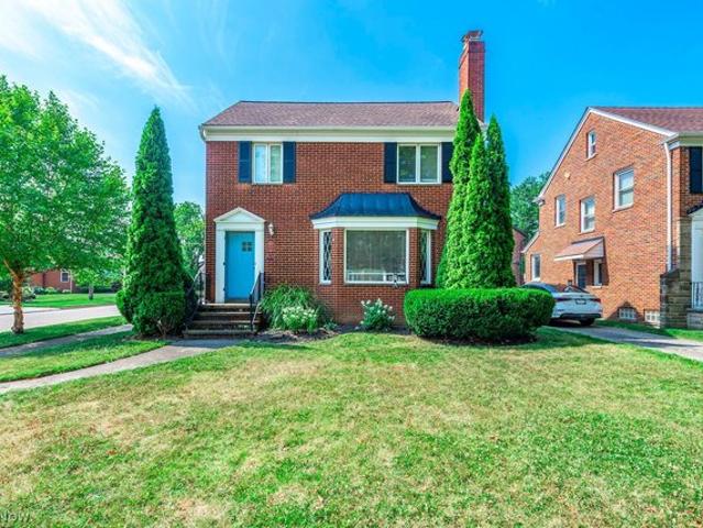 16501 Edgecliff Ave, Cleveland, OH 44111