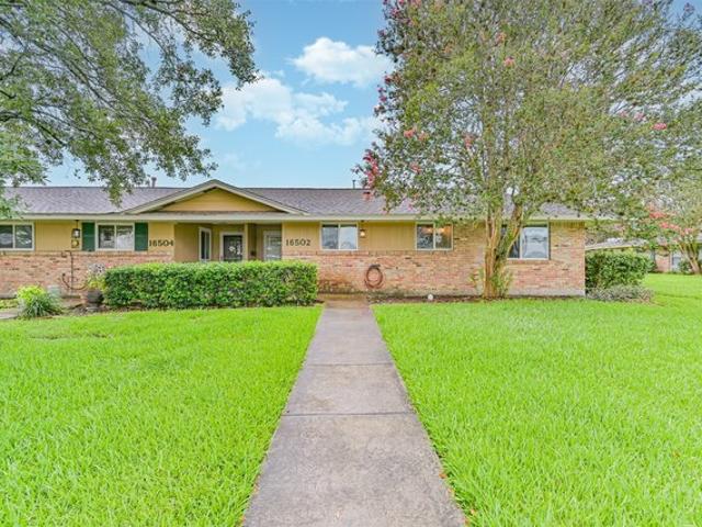 16502 Diana Ln, Houston, TX 77062