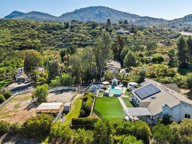 16502 Shady Oaks Dr, Ramona, CA 92065