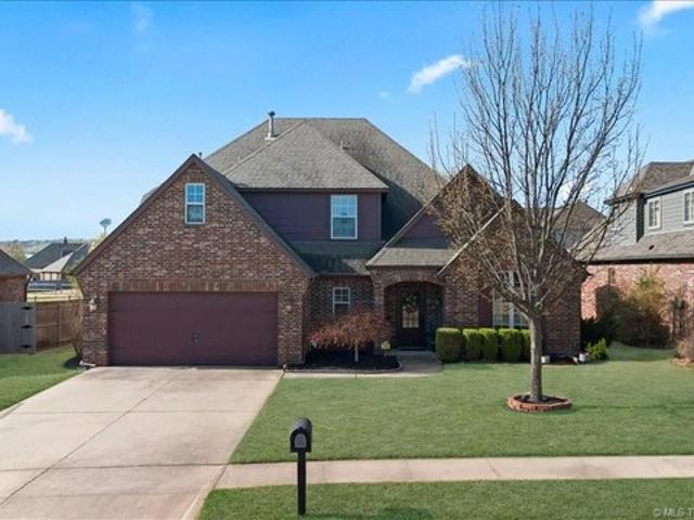 16506 E 49th Pl, Tulsa, OK 74134