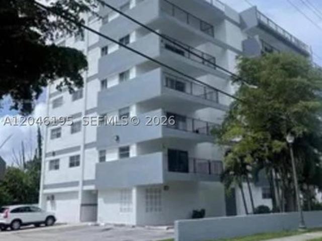 16508 NE 26th Ave Apt 303, North Miami Beach, FL 33160