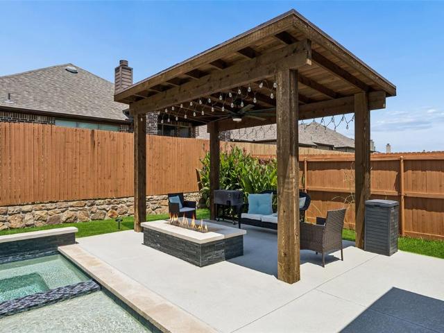 16509 Dry Creek Boulevard