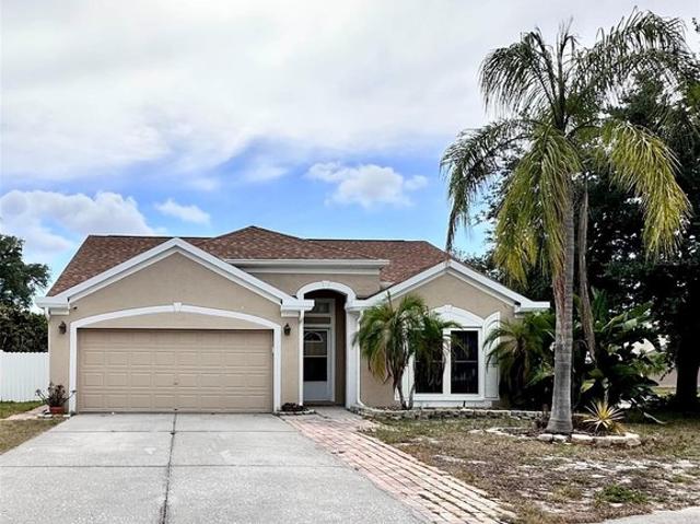 1650 Navigator Ln, Tarpon Springs, FL 34689