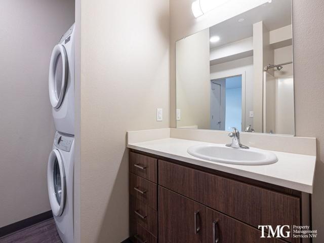 1650 NE Market Drive 1 Bedroom Apartment for Rent at 1650 Ne Market Dr, Fairview, OR 97024