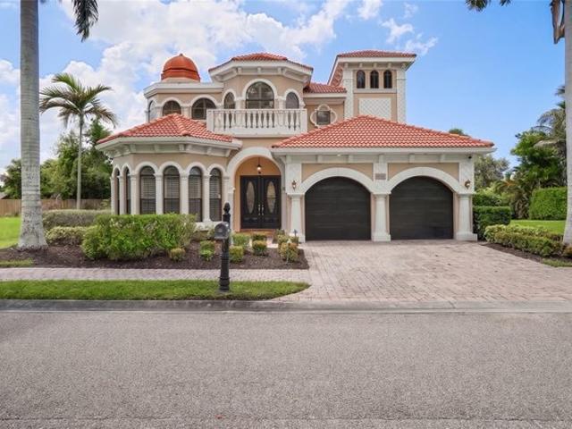 1650 Assisi Dr Unit 16, Sarasota, FL 34231
