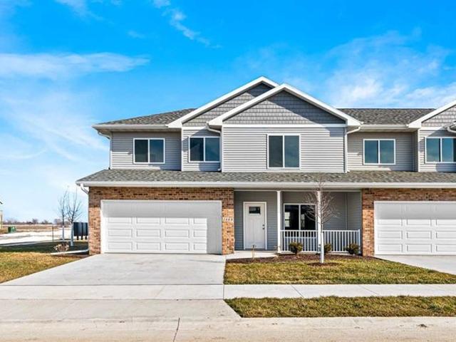 1650 Aspen Ct, North Liberty, IA 52317