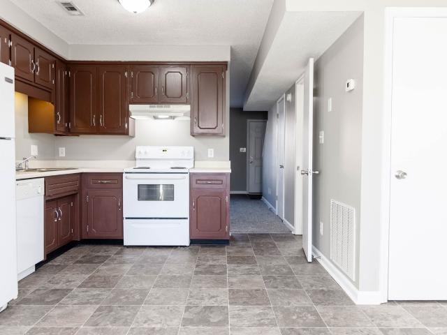1650 Baltimore Dr # 8