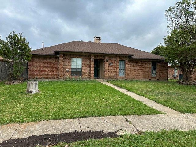 1650 Canterbury Ln, Lewisville, TX 75067