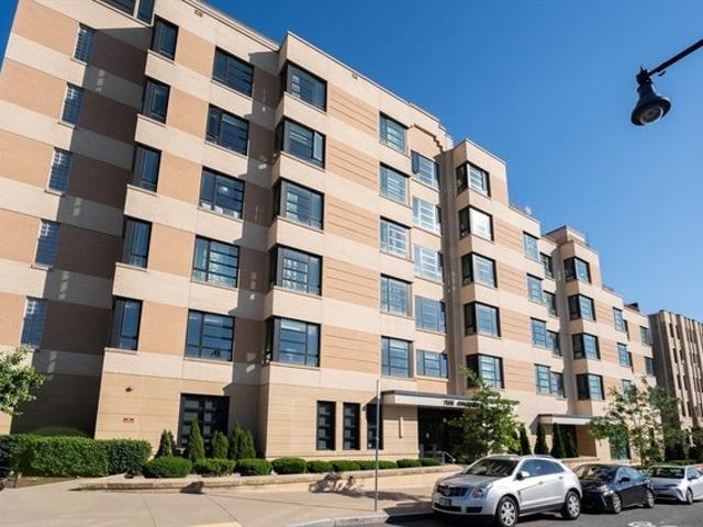 1650 Commonwealth Ave Apt 309, Boston, MA 02135