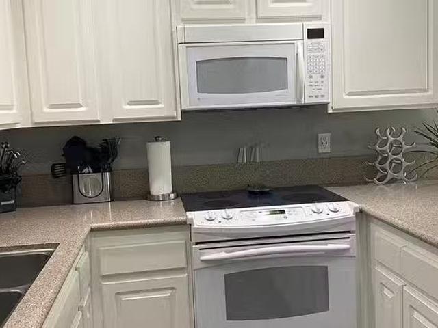1650 Eighth Ave, Cortez Hill 1 Bedroom 1 Bath