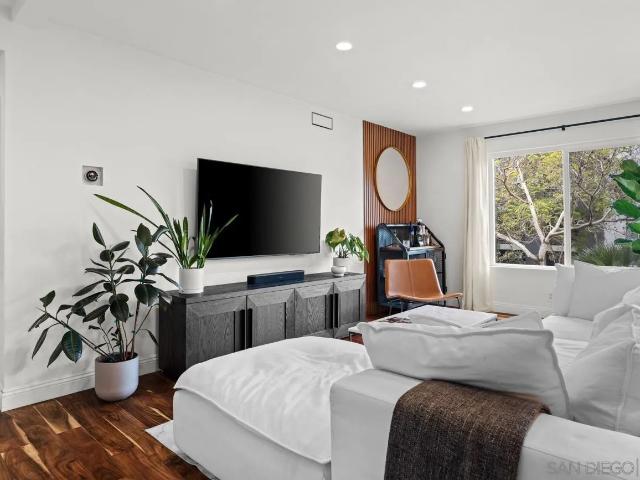 1650 Eighth Ave, Unit 104, San Diego, CA 92101 | MLS #260007 | Compass