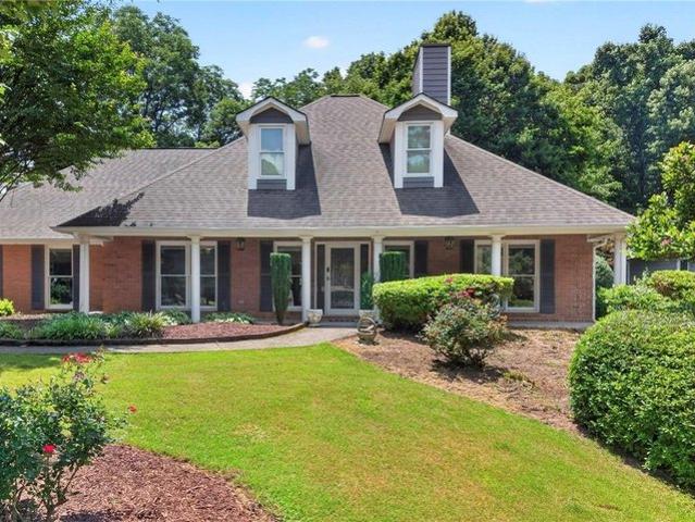 1650 Peachcrest Dr, Lawrenceville, GA 30043