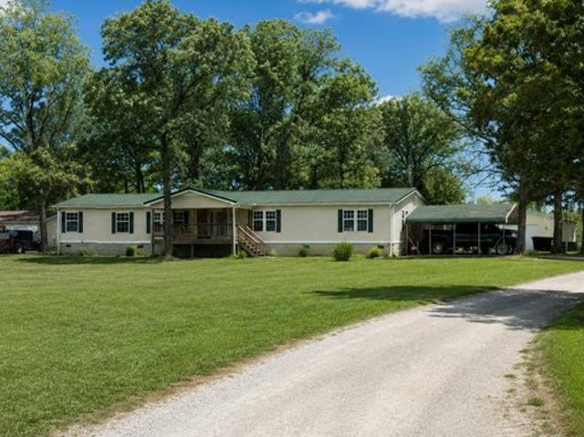 1650 Warner Bridge Rd, Shelbyville, TN 37160