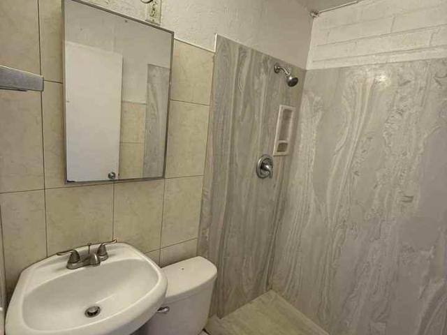 1650 / 4904 South 13th Avenue 2 Bedroom Apartment for Rent at 4904 S 13th Ave, Tucson, AZ 85706