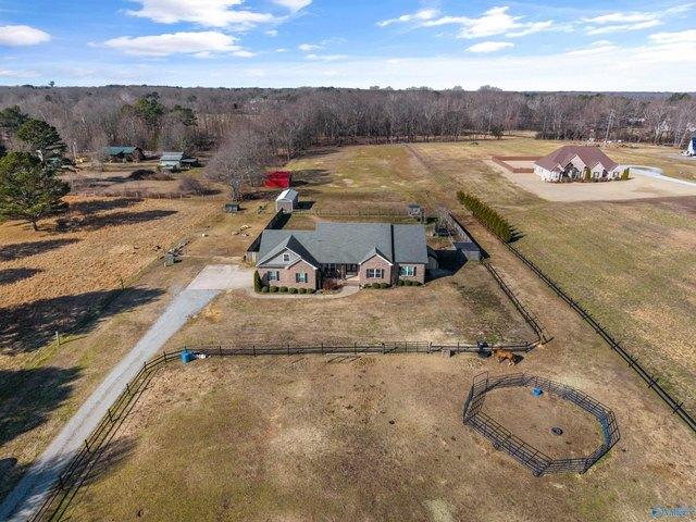 16513 Newby Chapel Rd, Athens, AL 35613
