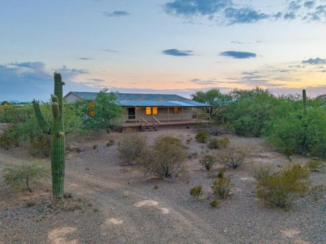 16513 S Kolb Rd, Sahuarita, AZ 85629