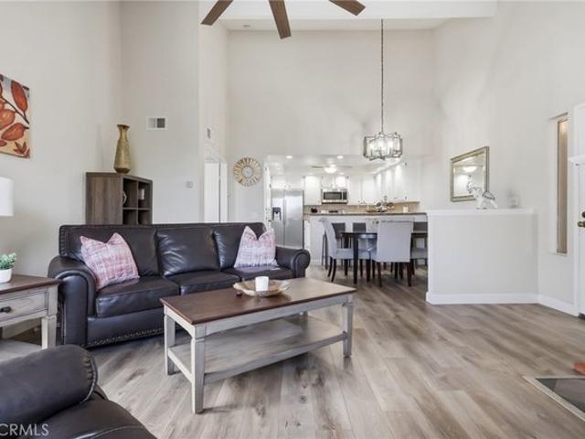 16512 Blackbeard Ln Apt 305, Huntington Beach, CA 92649