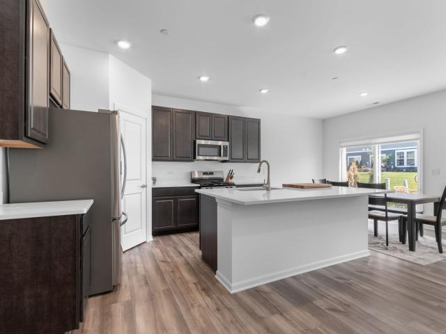16515 W Golden Valley Lane