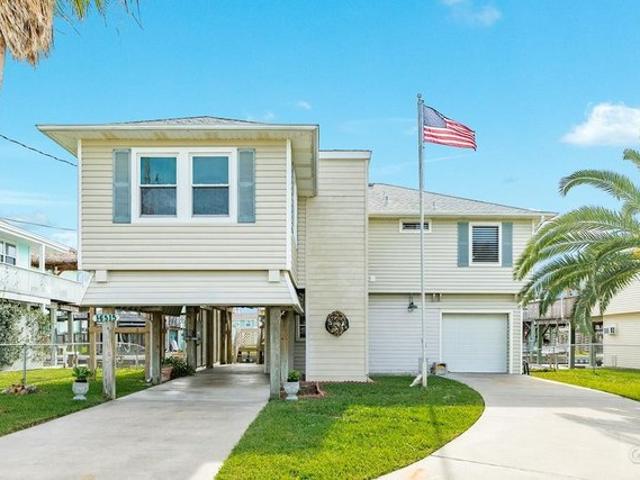 16515 Bahama Way, Jamaica Beach, TX 77554