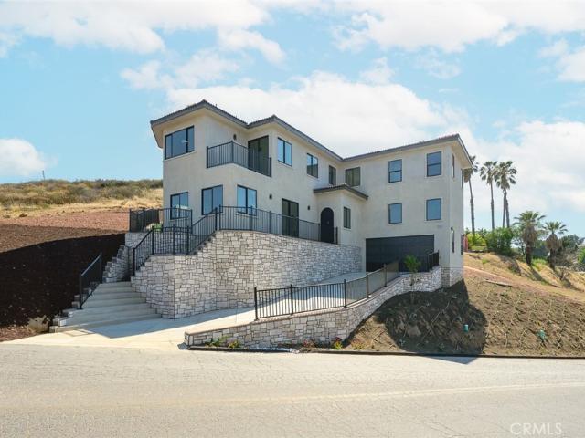 16515 Canyon Ridge