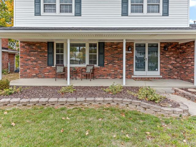 16515 Festian Drive