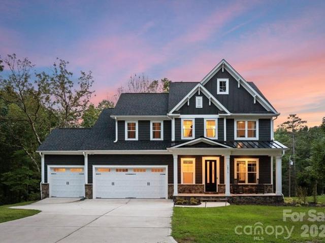 16515 Munson Hill Rd, Charlotte, NC 28278