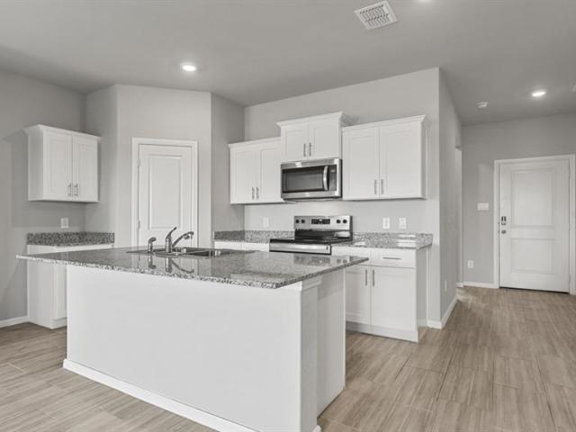 16516 Hudson Prairie Way
