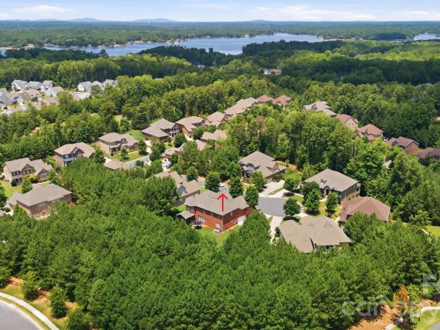 16518 Governors Club Ct, Charlotte, NC 28278 | MLS #4356