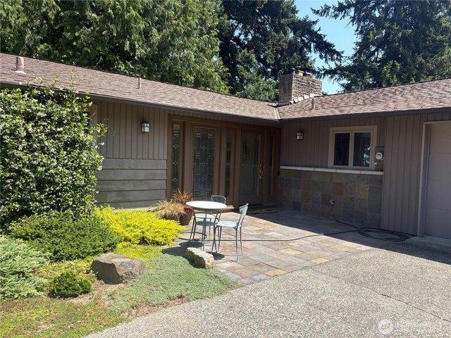16518 NE 2nd Pl, Bellevue, WA 98008