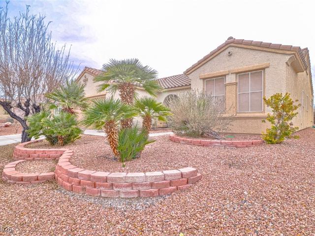 1651 Danbury Crossing Dr, Henderson, NV 89052 | MLS #2748 | Compass