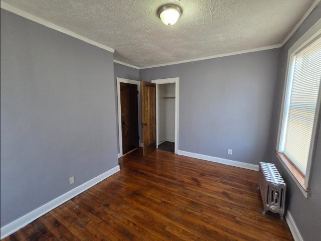 1651 E 74th Place 3 Bedroom Apartment for Rent at 1651 E 74th Pl, Chicago, IL 60649 South Shore
