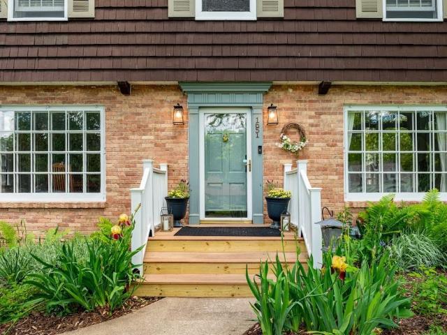1651 E Ridge Rd, Beloit, WI 53511 | MLS #2020 | Compass