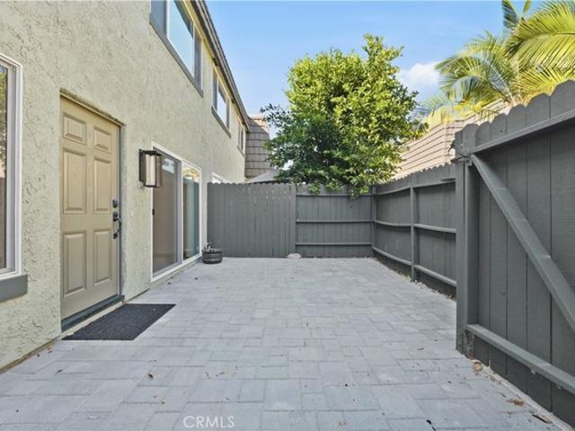1651 Iowa St Unit C, Costa Mesa, CA 92626