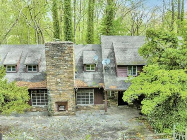 1651 Ridge Rd, Pottstown, PA 19465