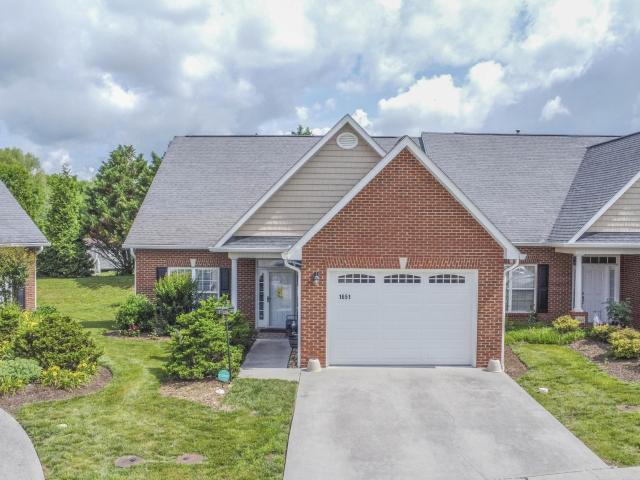 1651 Wisteria View Way