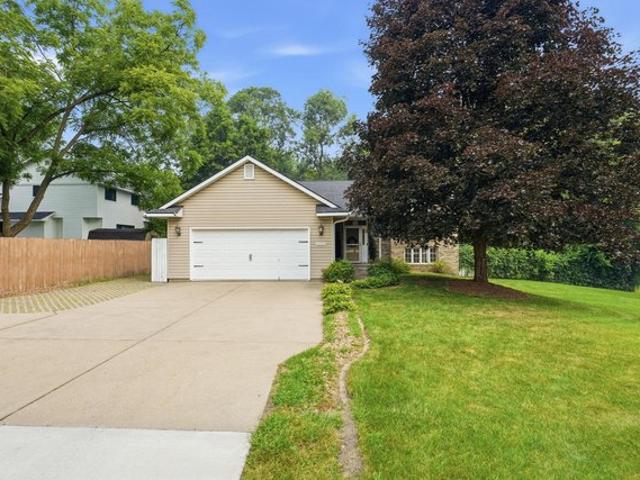 16520 Minnetonka Blvd, Minnetonka, MN 55345