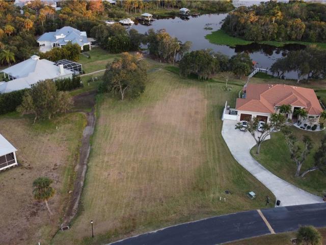 16520 Oakview Cir, Alva, FL 33920 | MLS #2026004 | Compass