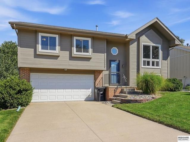 16522 Ehlers St, Omaha, NE 68135