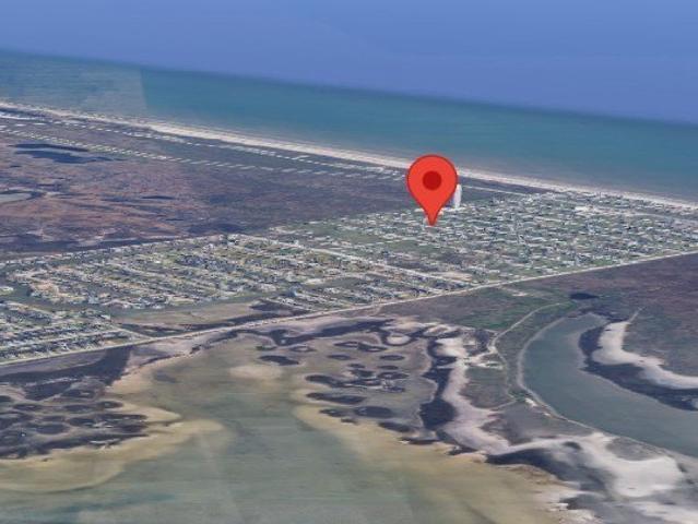 16522 John Davis Rd, Galveston, TX 77554