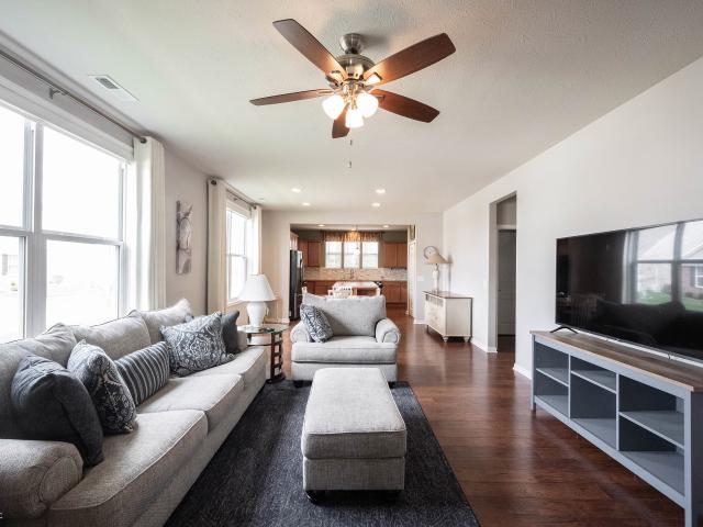 16524 Cava Dr, Fishers, IN 46037 | MLS #22090 | Compass